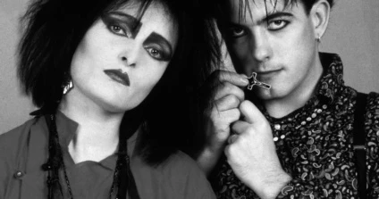 The Art of Darkness : The History of Goth